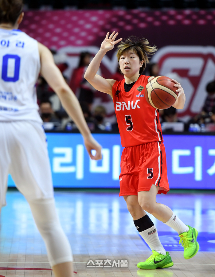 BNK 안혜지, 아픈 만큼 더 성장할까?