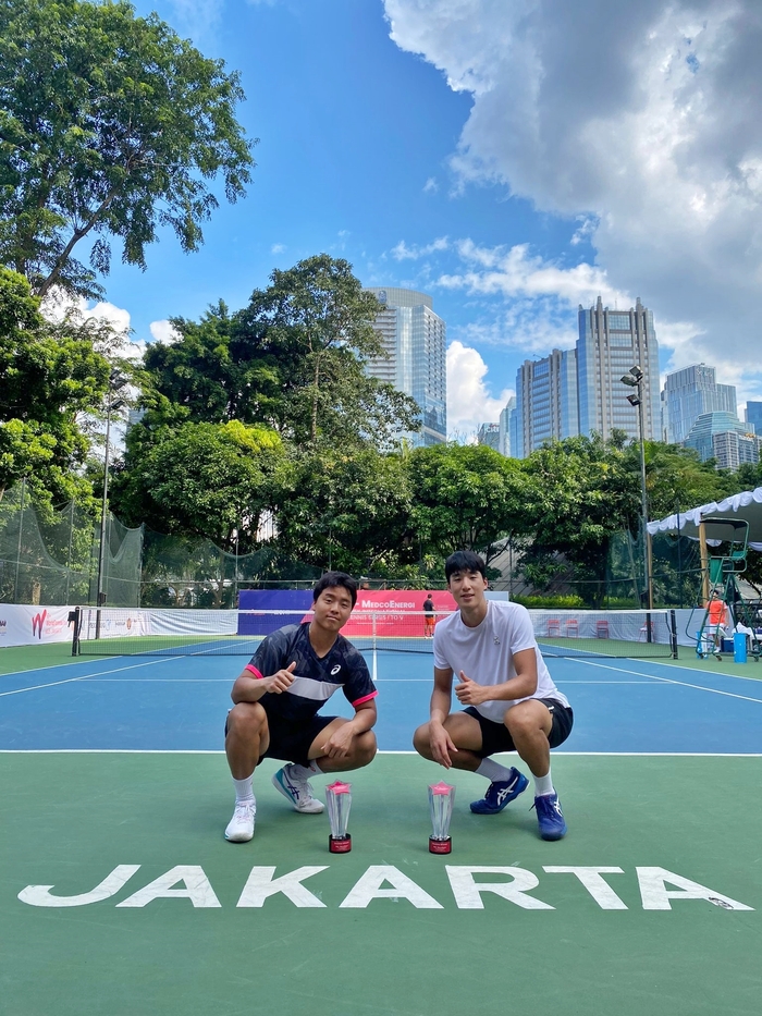 정윤성-정영석 조, ITF 자카르타 오픈 복식 우승