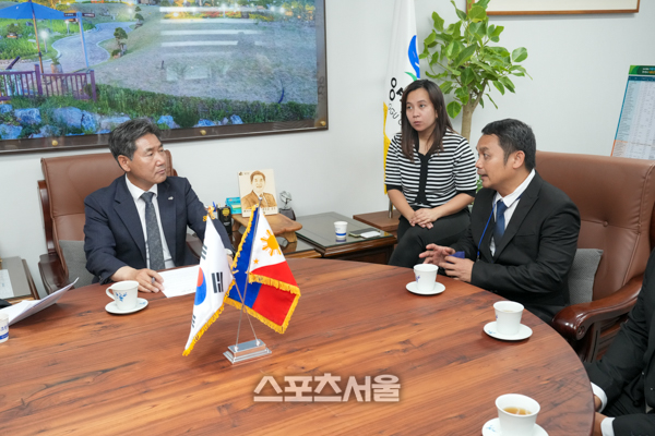 [포토]양구군, 필리핀 라구나주 GERALD A. ARITAO 팡일시장 및 시의원 일행 방문