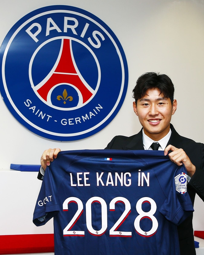 PSG 관계자 지난달 한국 방문, 오피셜 사진 미리 촬영…암초·이변 없이 완료된 이강인 파리행[SS비하인드]