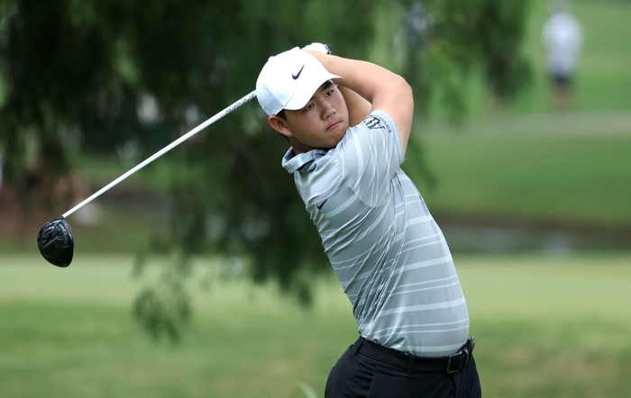 ‘농군패션’ 김주형 ‘더위강자’ 임성재 PGA PO 1차전 2라운드서 나란히 공동 3위