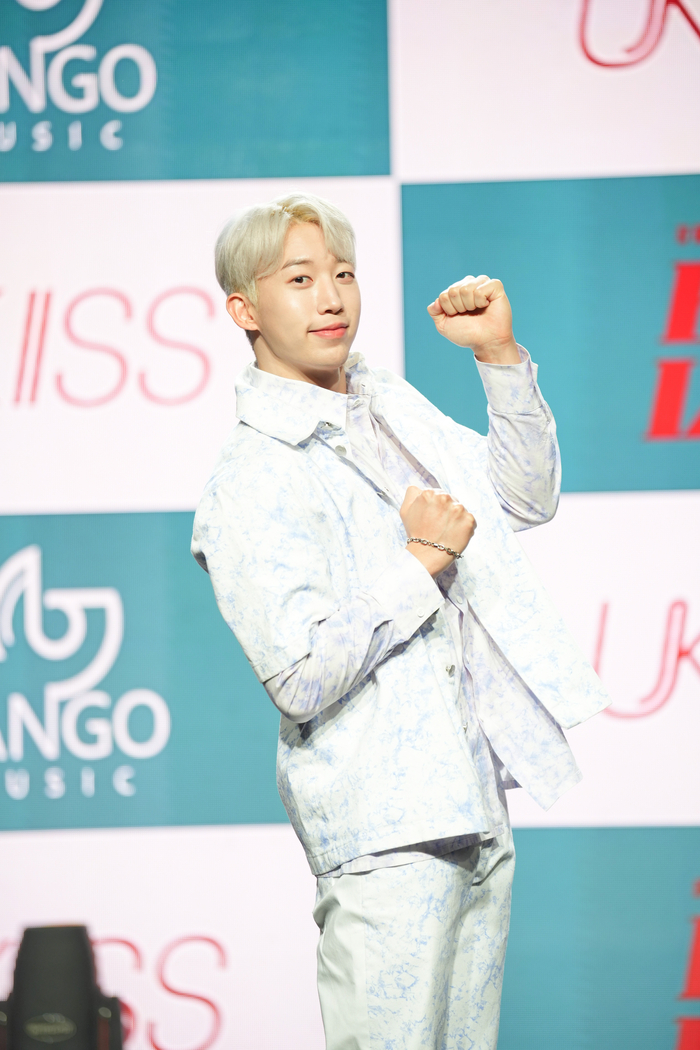 Hoon from U-Kiss and Hwang Ji-seon from Girl's Day Announce the Arrival of Their First Child ...