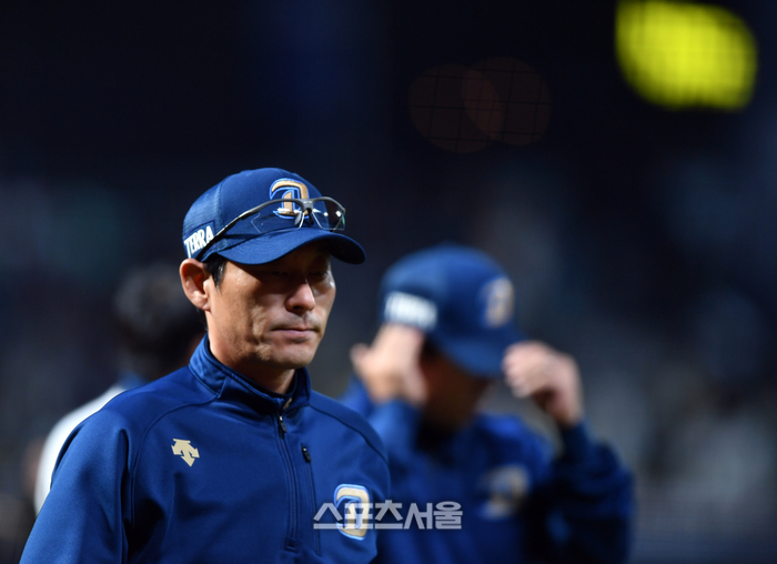 “KT 고영표 공략 못했다” KS 확정 못한 NC 강인권 감독, 타순·선발·불펜 피로도 등 깊어지는 PO 4차전[PO3 패장]