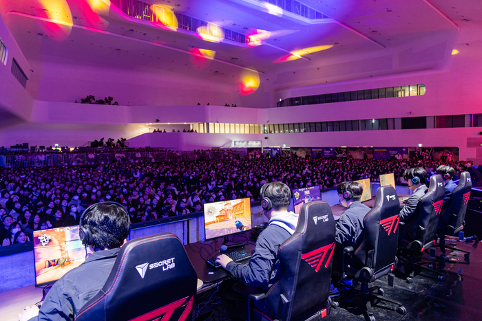 피아노맨 ‘페이커’, 듀엣 ‘제우스’·‘케리아’ 팬 소통도 월드클래스 T1…5000여명 팬 하나된 ‘T1 CON’ [SS 현장속으로]