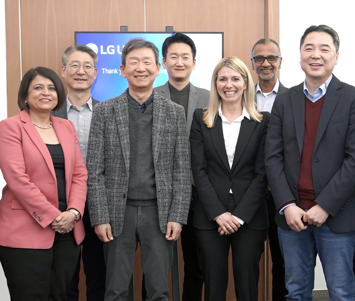 LG유플러스, AWS와 AI 활용 고객가치 극대화…차세대 통합전산망 ‘유큐브’ 등 성과 기대