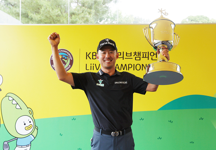 비가 바꾼 흐름 한승수 KB금융 리브챔피언십서 KPGA투어 통산 3승 입맞춤 “한국오픈 2연패 도전할 것”