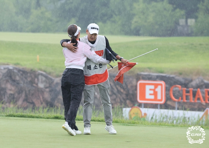 ‘153전 154기’ 도전→KLPGA 배소현, E1 채리티오픈서 ‘생애 첫 우승’을 품다