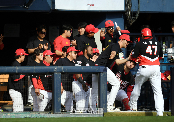 이제 KBO리그는 다시 ‘전쟁터’…잔여 60경기, ‘사활’ 건다 [SS포커스]