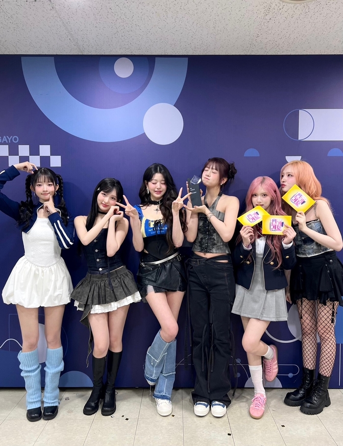 “음방 12관왕” 아이브, ‘애티튜드’ 활동 마무리