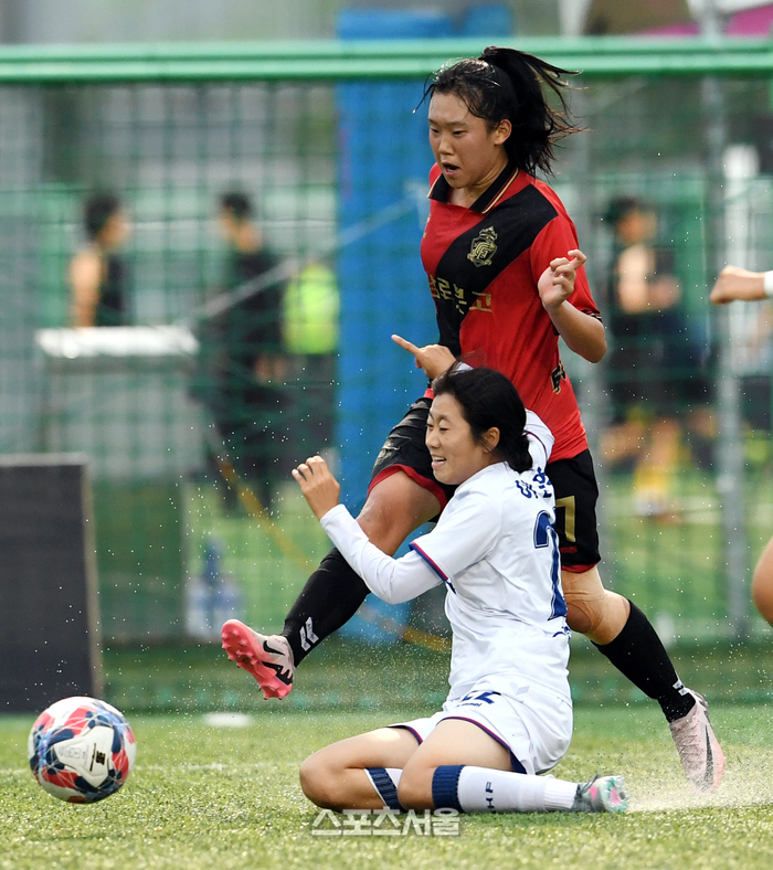 [포토]슛하는 경남로봇고 배서현