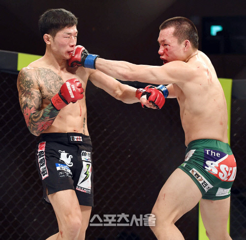 TFC18 김재웅vs정한국, 타격의 향연으로 펼쳐진 TFC 역대급경기!