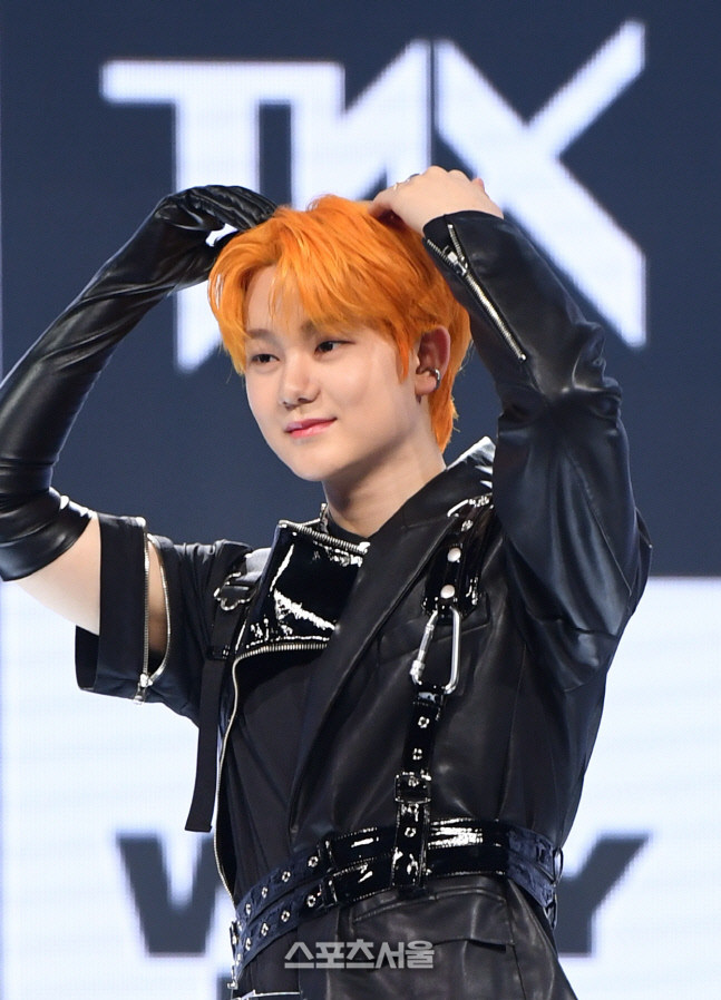[포토]TNX 장현수, 많이 사랑해 주세요!