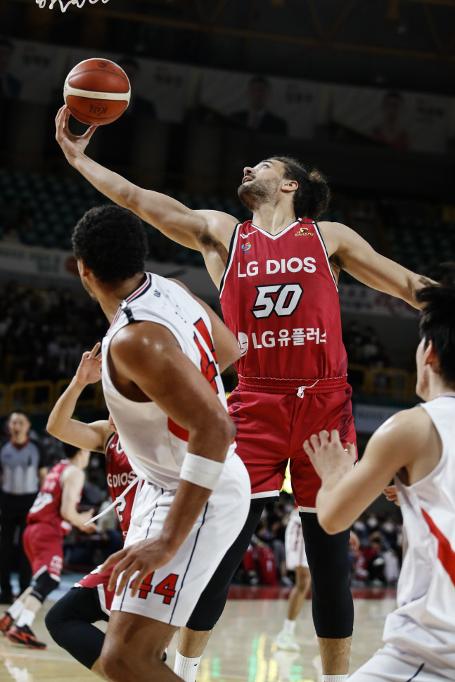 '벨란겔 25점' 가스공사, 캐롯 92-83 제압 3연패 끝...KGC-LG도 나란히 승리