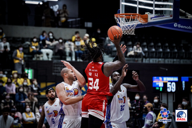 동아시아 최강까지 한 걸음 남은 SK, 결승에서 KGC 기다린다[EASL]