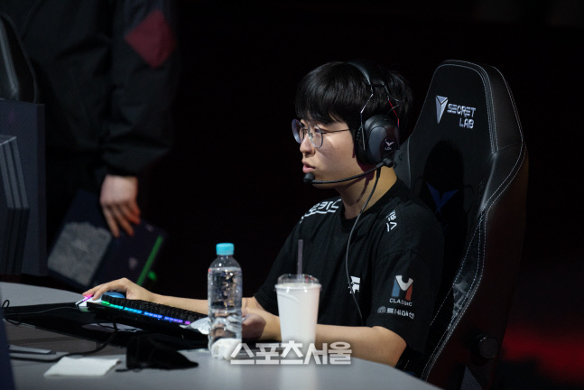 롤러코스터? 폭주열차다…KT, DRX에 2-0 완승 ‘3위’로 마무리[SS종로in]